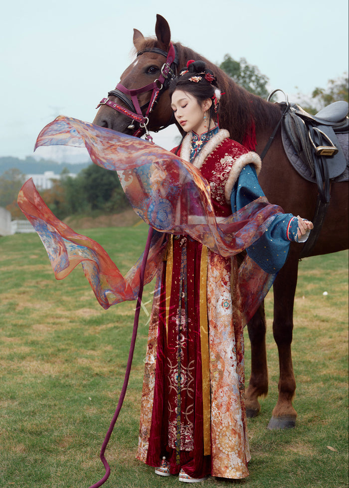 Star Fall | 4-Piece 2026 New Year Hanfu (青阳星回) – NewMoonDance