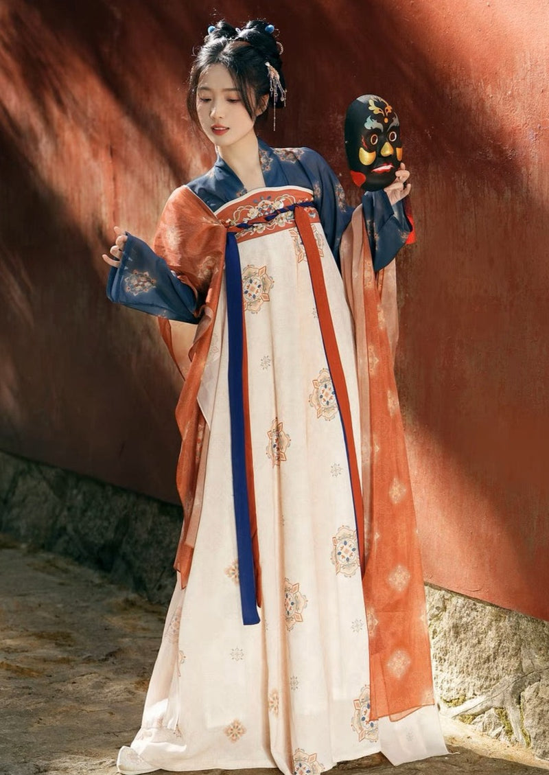 Rong Rong | Spring Tang Hanfu (容容) – NewMoonDance