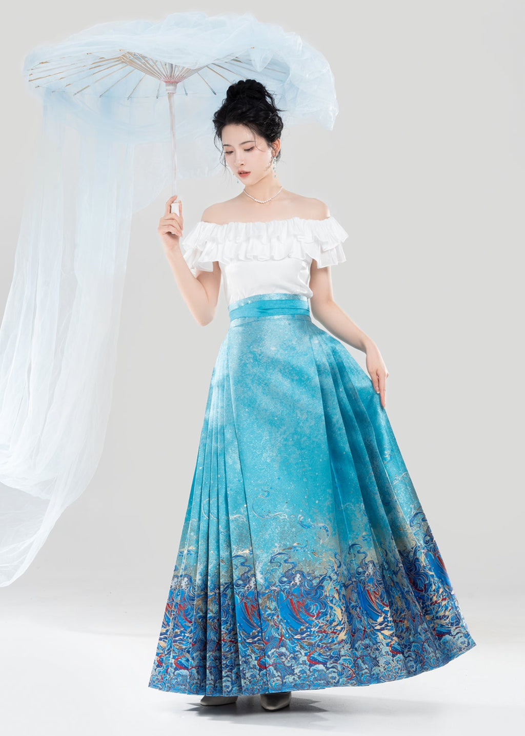 Elemental Water | Modern 2-Piece Ma Mian Skirt Set (五行水) – NewMoonDance