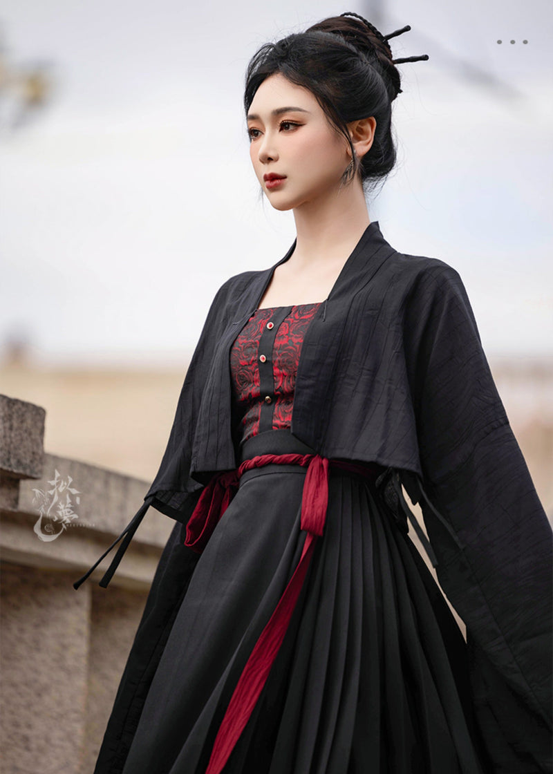 Crimson Dusk | 3-Piece Modern Hanfu (夜色红蕾) – NewMoonDance