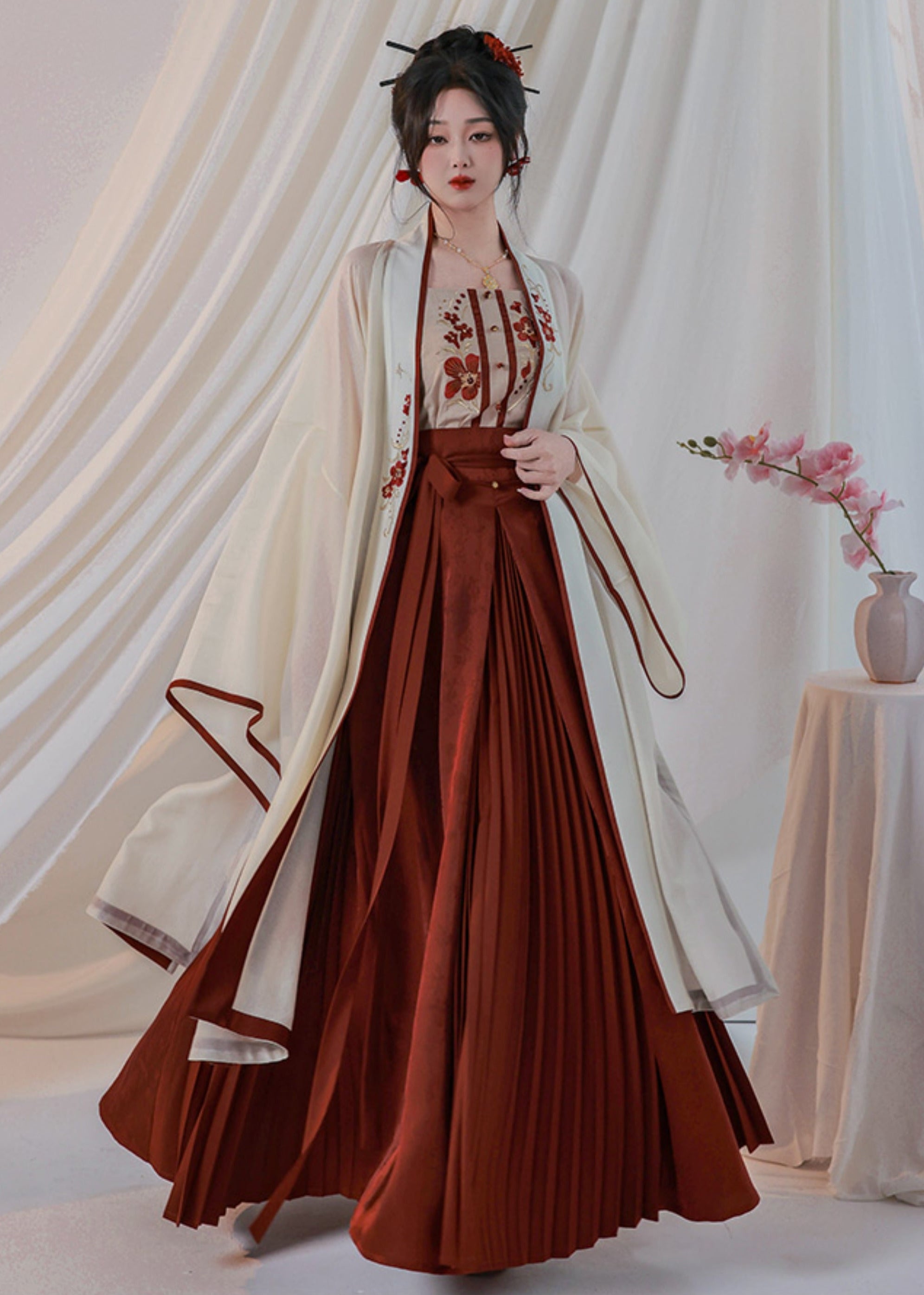 Crimson Goblet | 3-Piece Hanfu (赤玉盏) – NewMoonDance