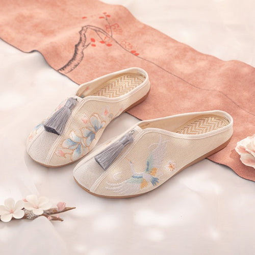 Magnolia | 7 colors Embroidered Mule Shoes(绾青） – NewMoonDance