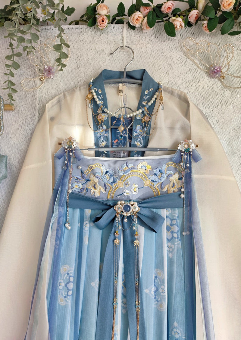 Dream of China | Tang Blue Hanfu (梦华) – NewMoonDance